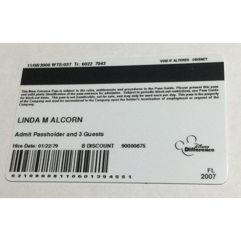 2007 Walt Disney World Silver Pass Card Passholder Main Entrance Linda ...