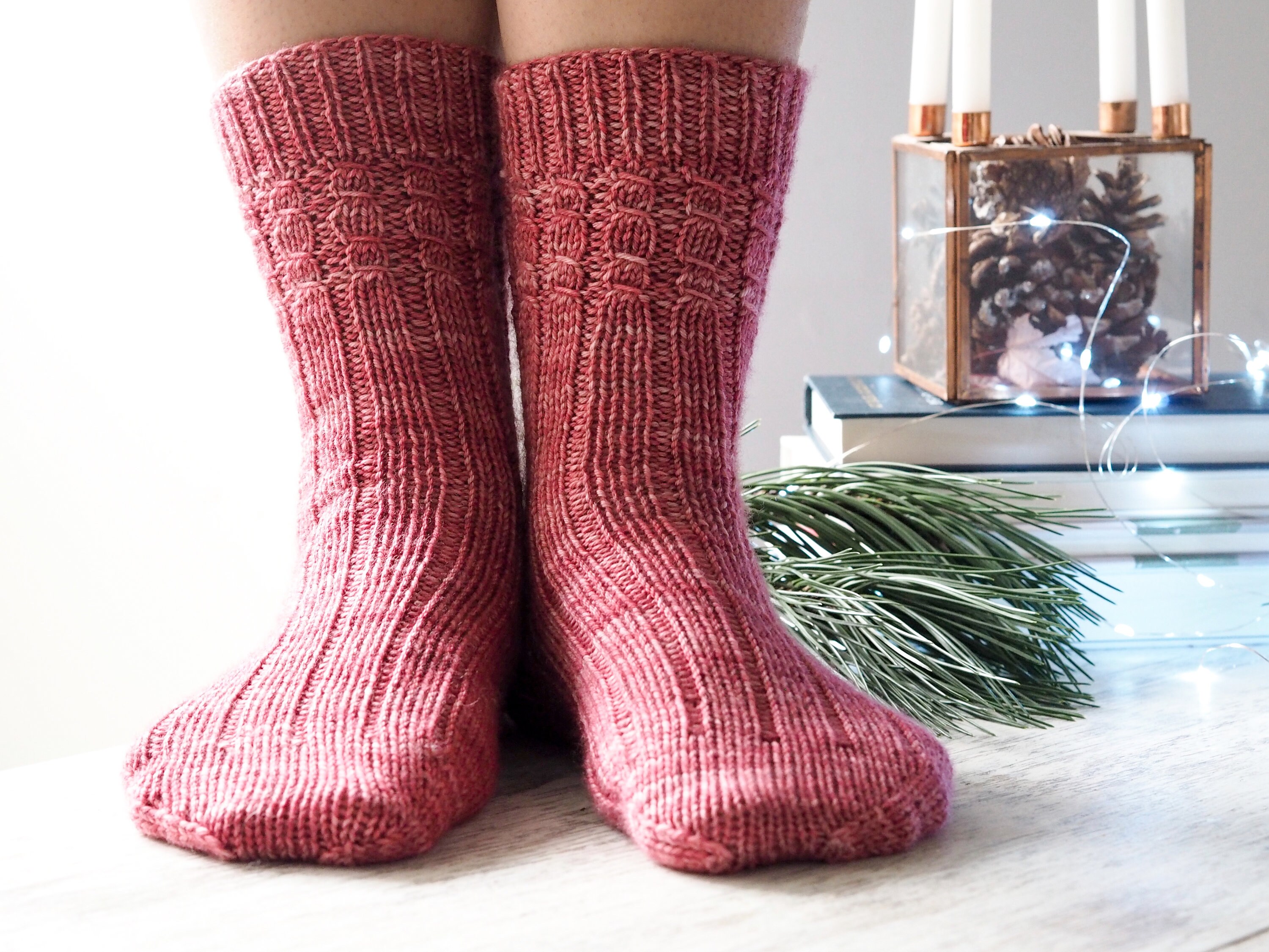 KNITTING PATTERN - Easy Sock Knitting Pattern - Homebody Socks ...
