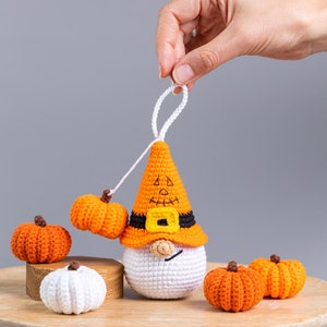 Crochet Halloween Keychain Pattern, Crochet Pumpkin Pattern, Halloween ...