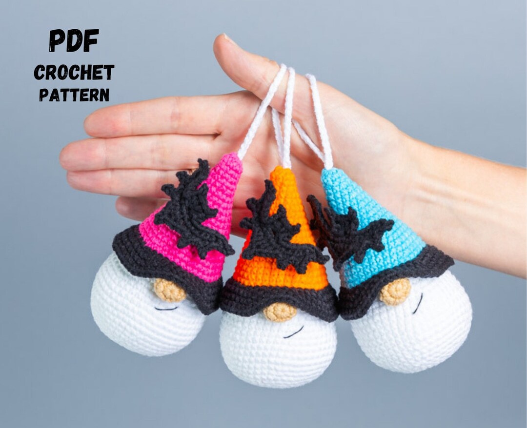 Crochet Pattern Halloween Keychain, Halloween Crochet Keychain Pattern ...