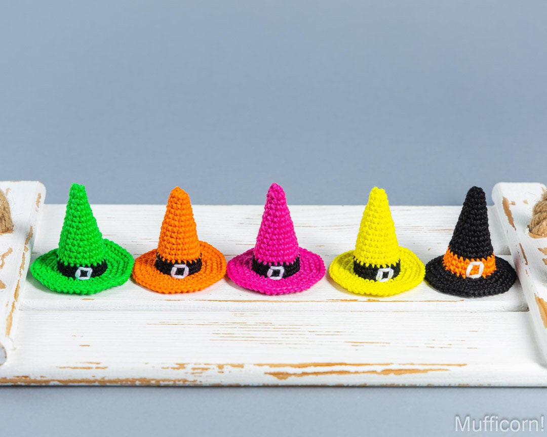 Halloween Crochet Pattern Witch Hat Keychain, Crochet Witch Hat Pattern ...