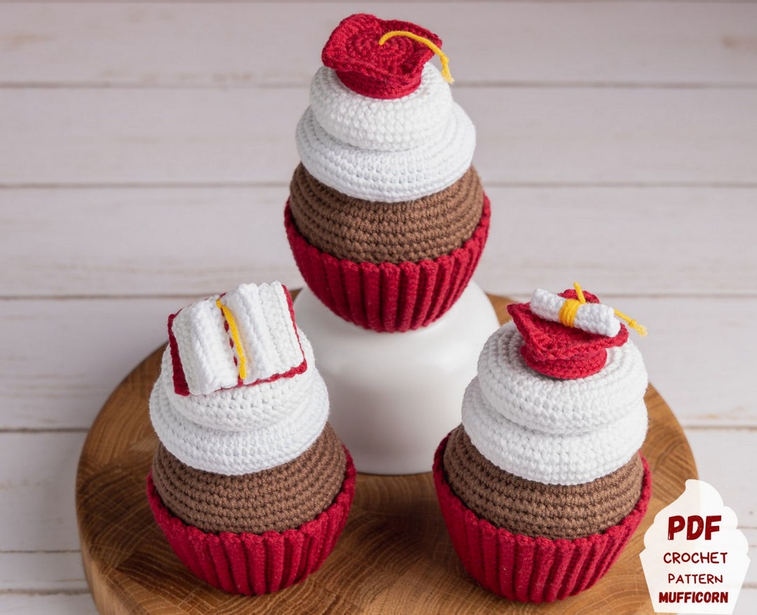Graduation Day Crochet Pattern, Crochet Cupcake Pattern for Gratuate ...