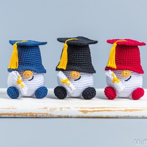 Crochet Patterns Graduation Gnomes, Crochet Keychain Pattern ...