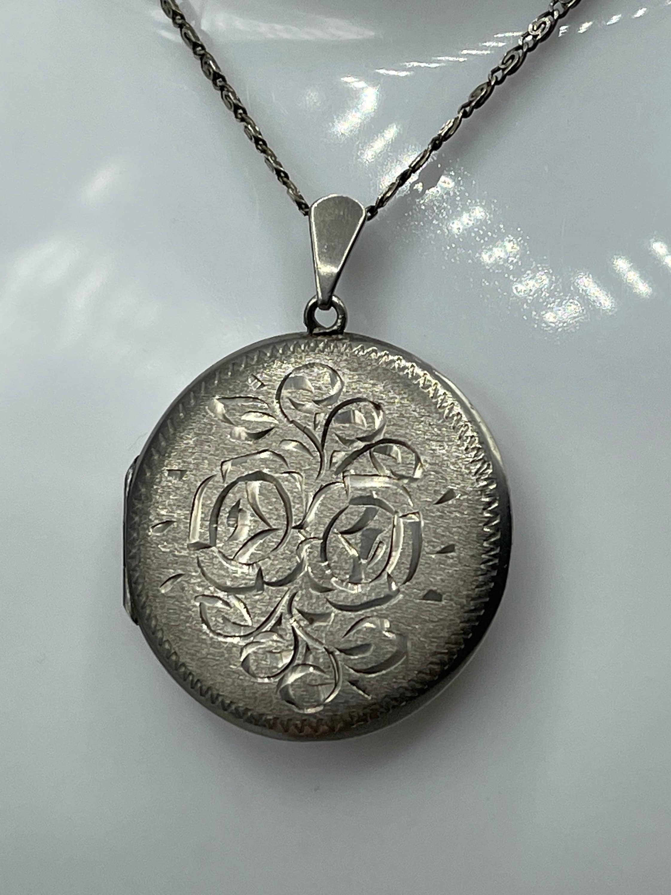 Vintage Large Sterling Silver Locket & Chain Joseph Smith 1974 - Etsy UK