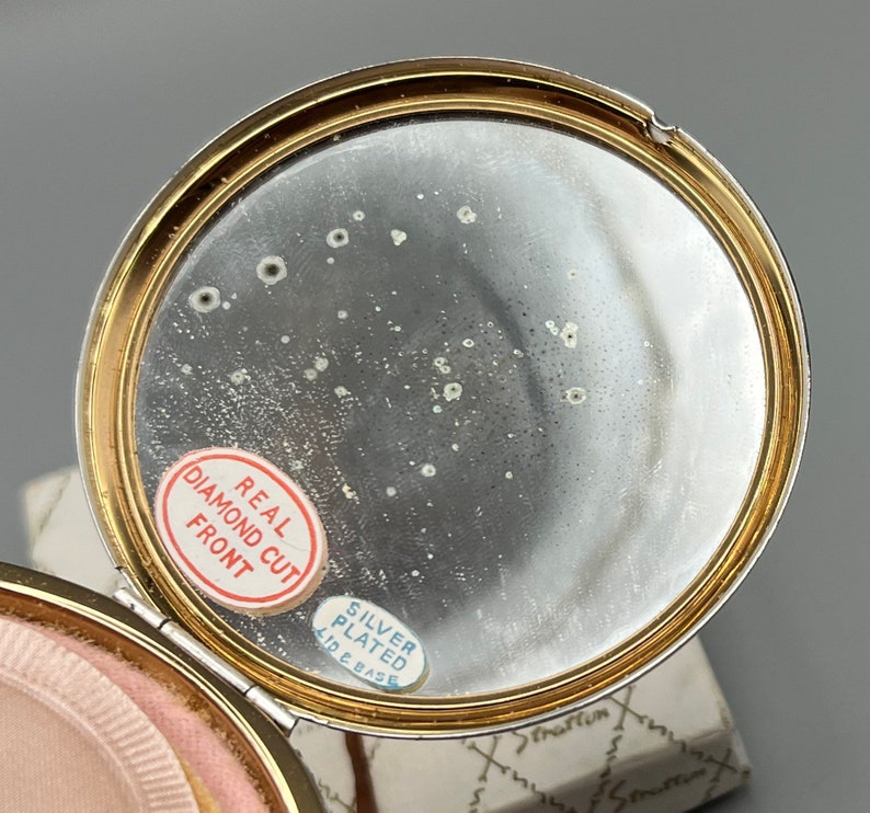 Queen Elizabeth II 1977 Jubilee Stratton Powder Compact W/ Original ...