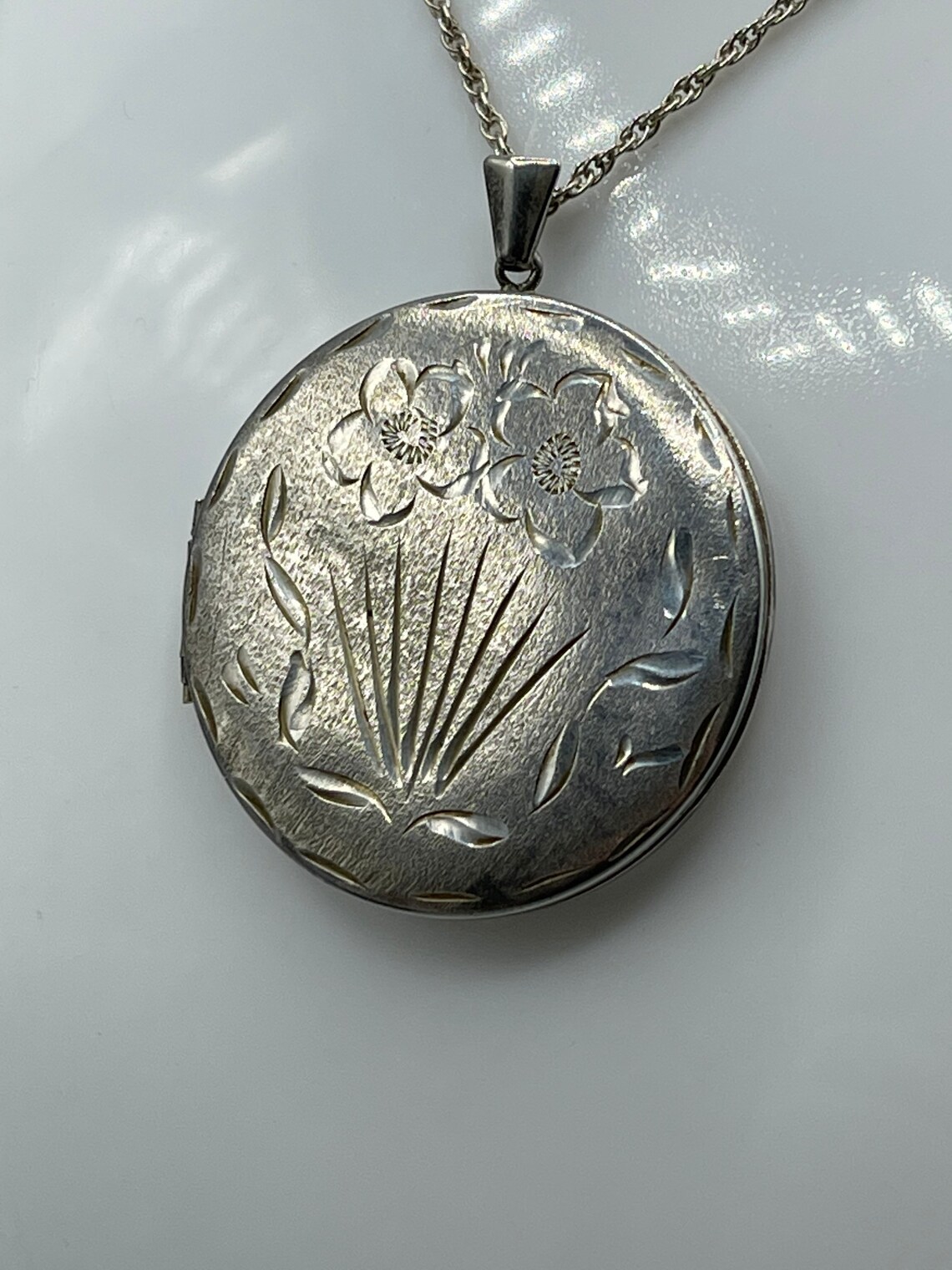 Vintage Hallmarked Extra Large Sterling Silver Circular Locket - Etsy
