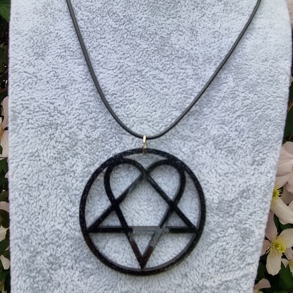 Heartagram - Etsy