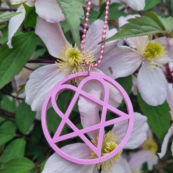 Heartagram - Etsy