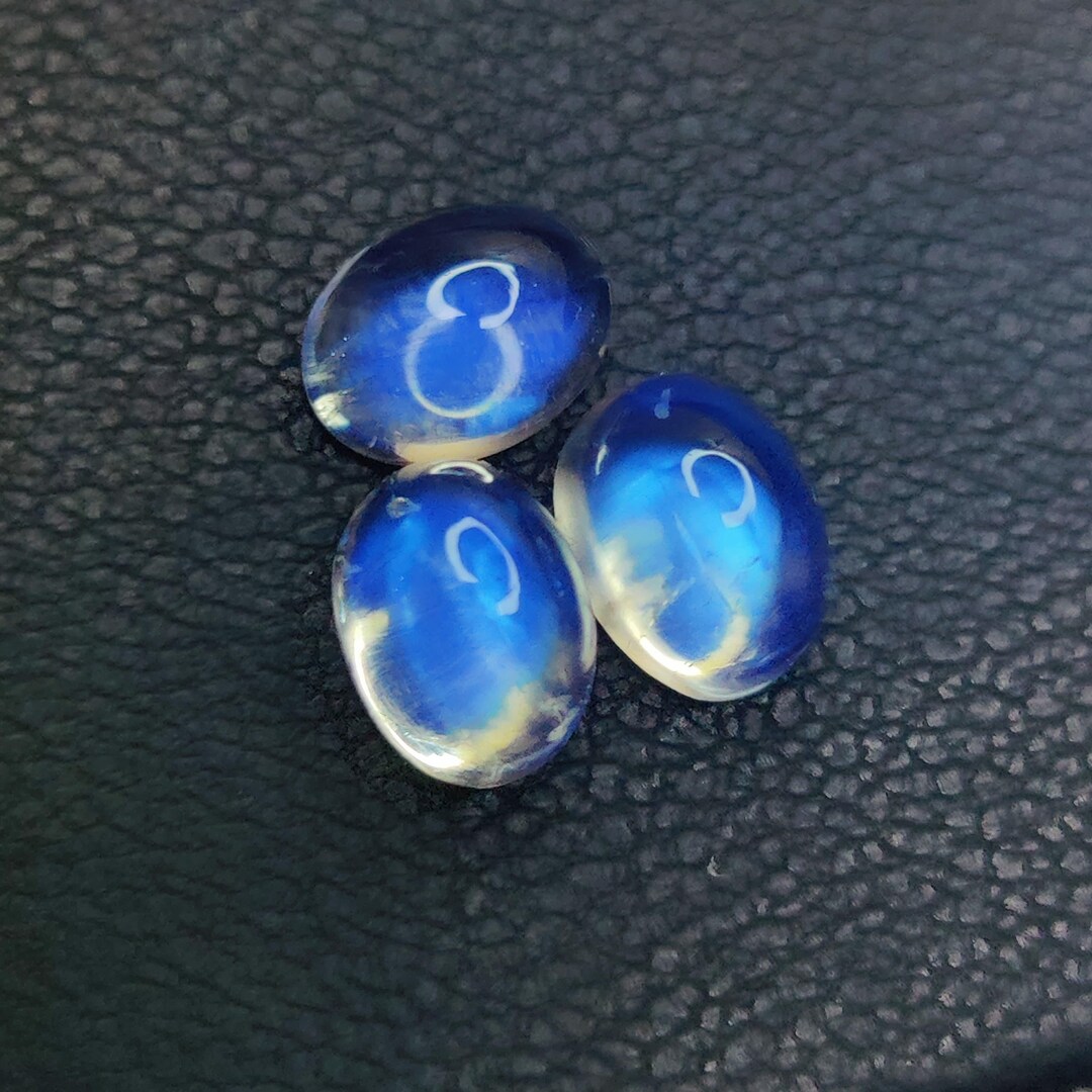 Moonstone Blue Oval Cabochon Top Best Quality .. Size 6x8 , Carat 4.70 ...