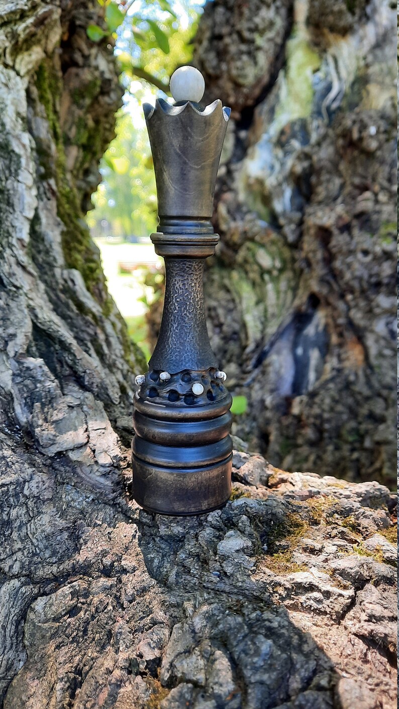 Chess Figurine, Queen, Wood Carving Decoration, Handmade, Collectable ...