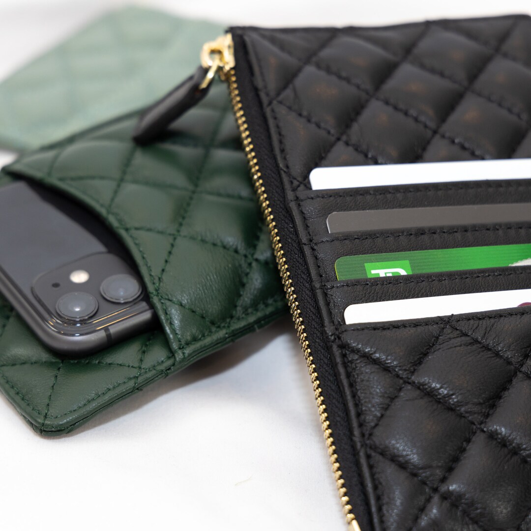 Slim Wallet Phone Holder in Genuine Leather. Quilted Leather Card ...
