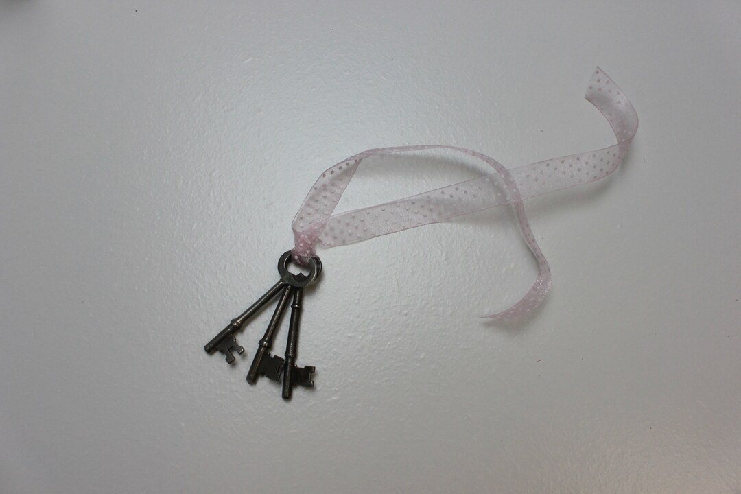 Vintage Skeleton Keys - Etsy