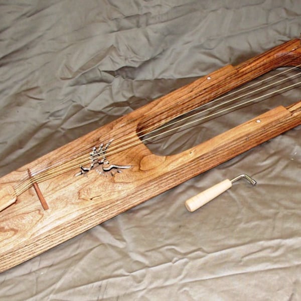 Lyre - Etsy