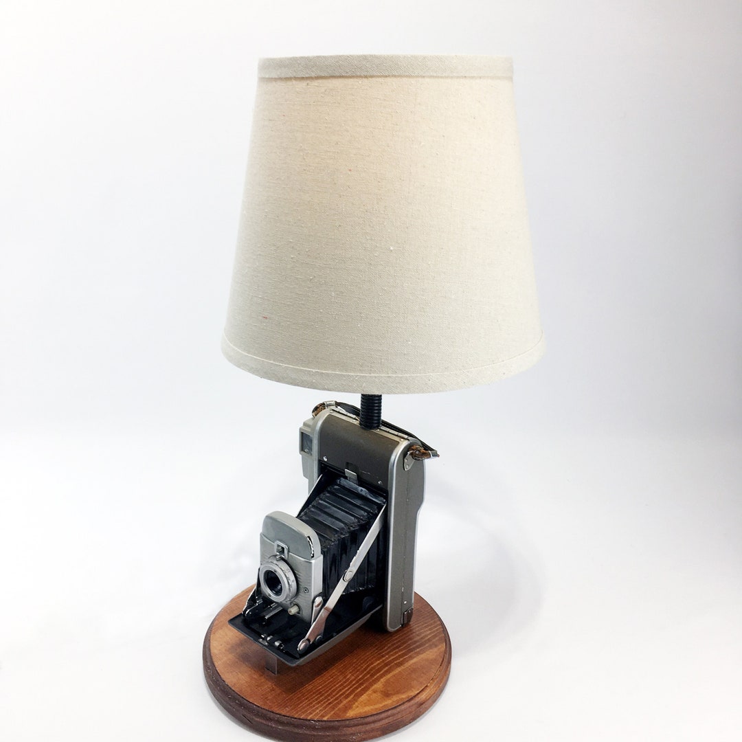 Vintage Recycled and Repurposed Retro Antique Camera Table Lamp - Etsy