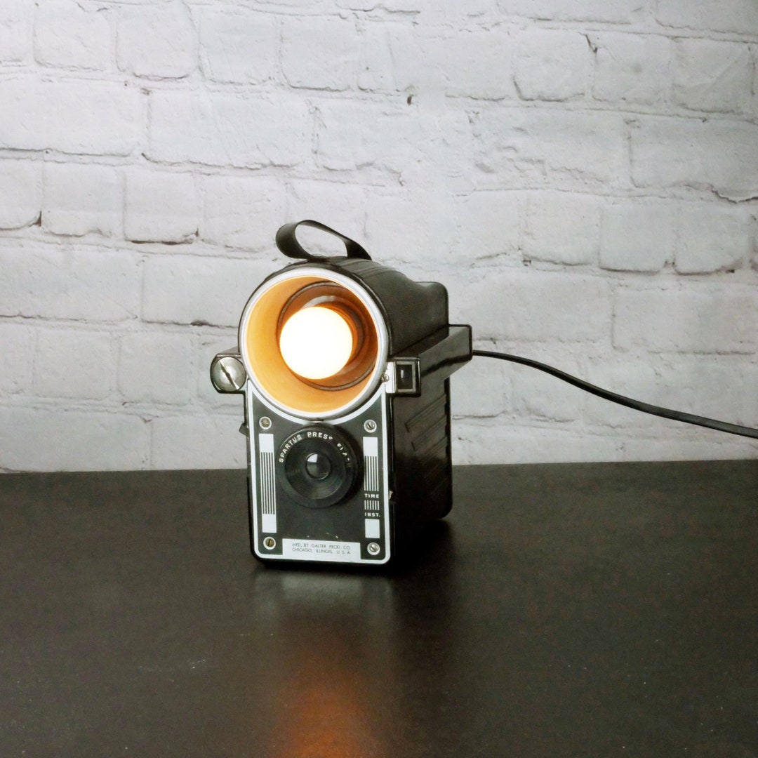 Retro Spartus Press Flash Camera Lamp Vintage Accent Night Light - Etsy