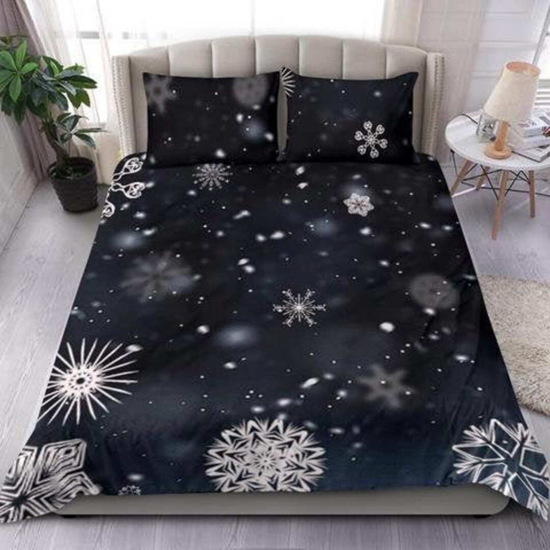 Snowflakes Duvet Cover and Pillow Covers Snowfall Bedding Set Snowing ...