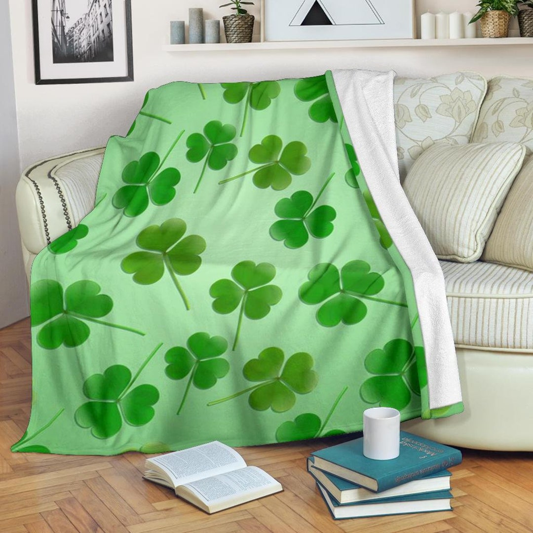 St Patrick Blanket / Clover Throw Blanket / Shamrock Fleece Blanket ...