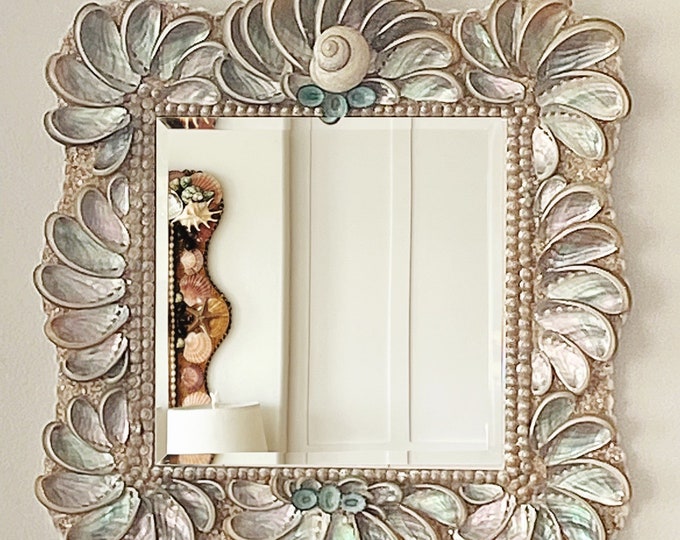 Seashell Mirror, Seashell Art, Hanging Shell Mirror, Shell Art, Coastal ...