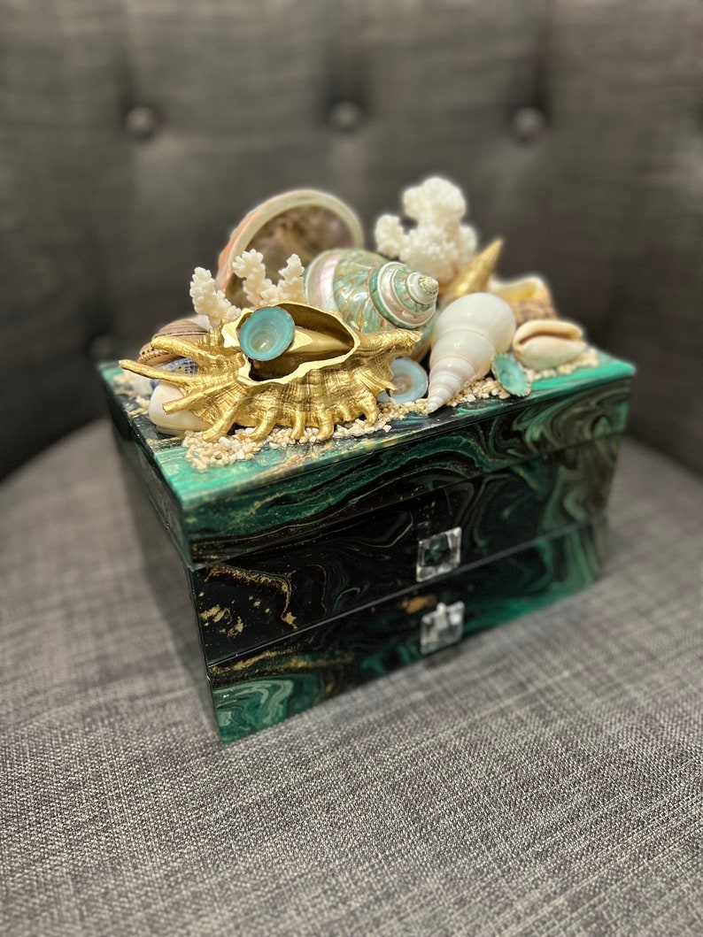 Custom Seashell Jewelry Box, Seashell Art, Decorative Box, Shell Art ...