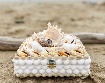 Custom Seashell Jewelry Box, Seashell Art, Decorative Box, Shell Art ...