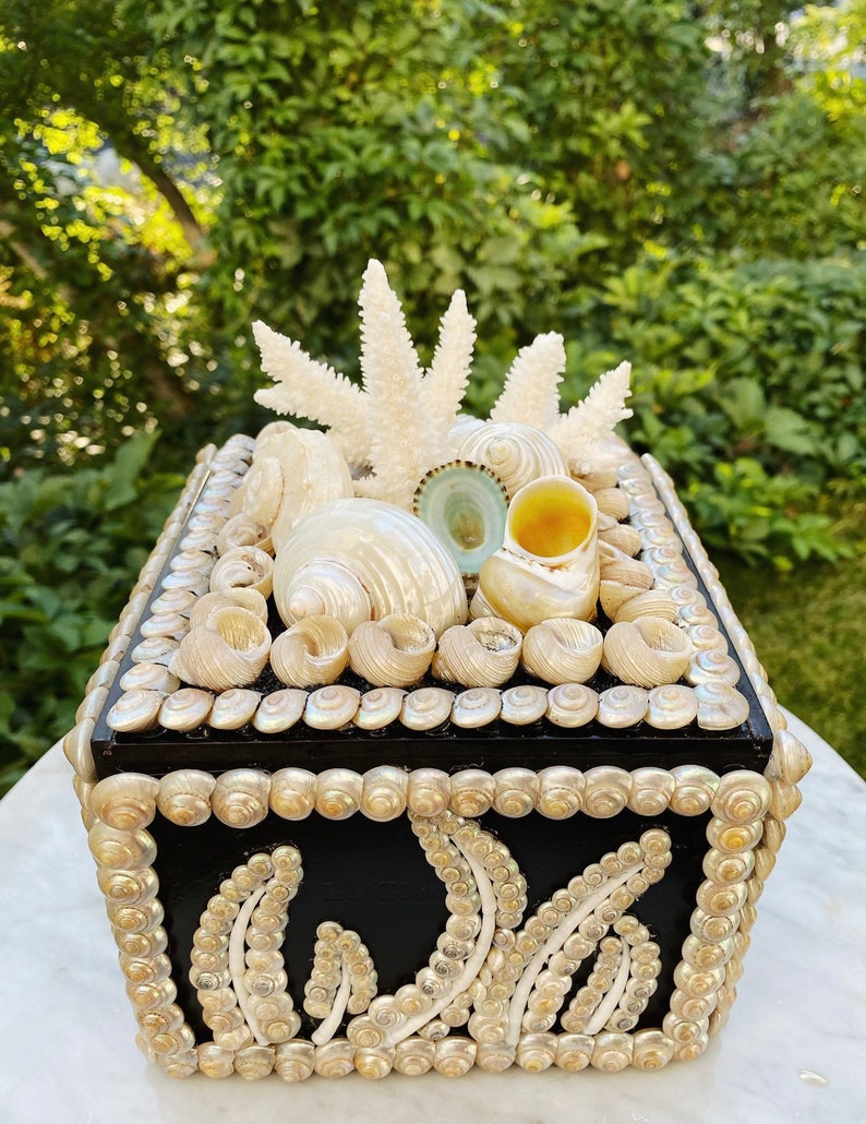 Custom Seashell Jewelry Box, Seashell Art, Decorative Box, Shell Art ...