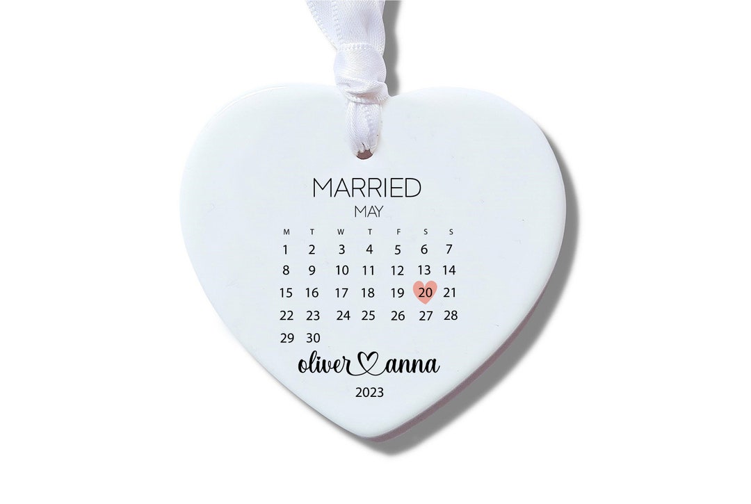 Personalised Calendar With Names Heart Keepsake, Ornament, Wedding Gift ...