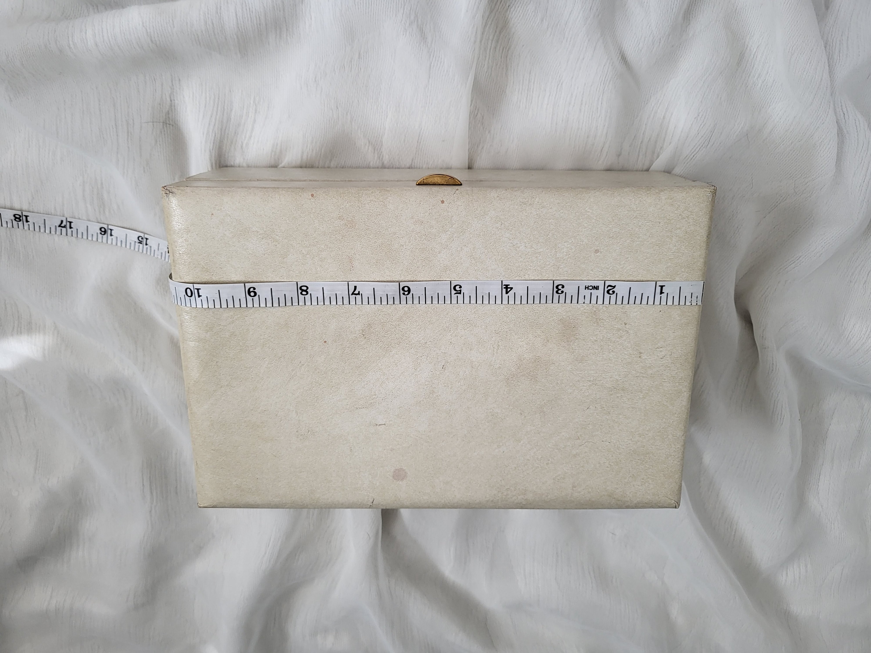 Vintage Mele Cream Jewelry Box With Blue Velvet Interior - Etsy