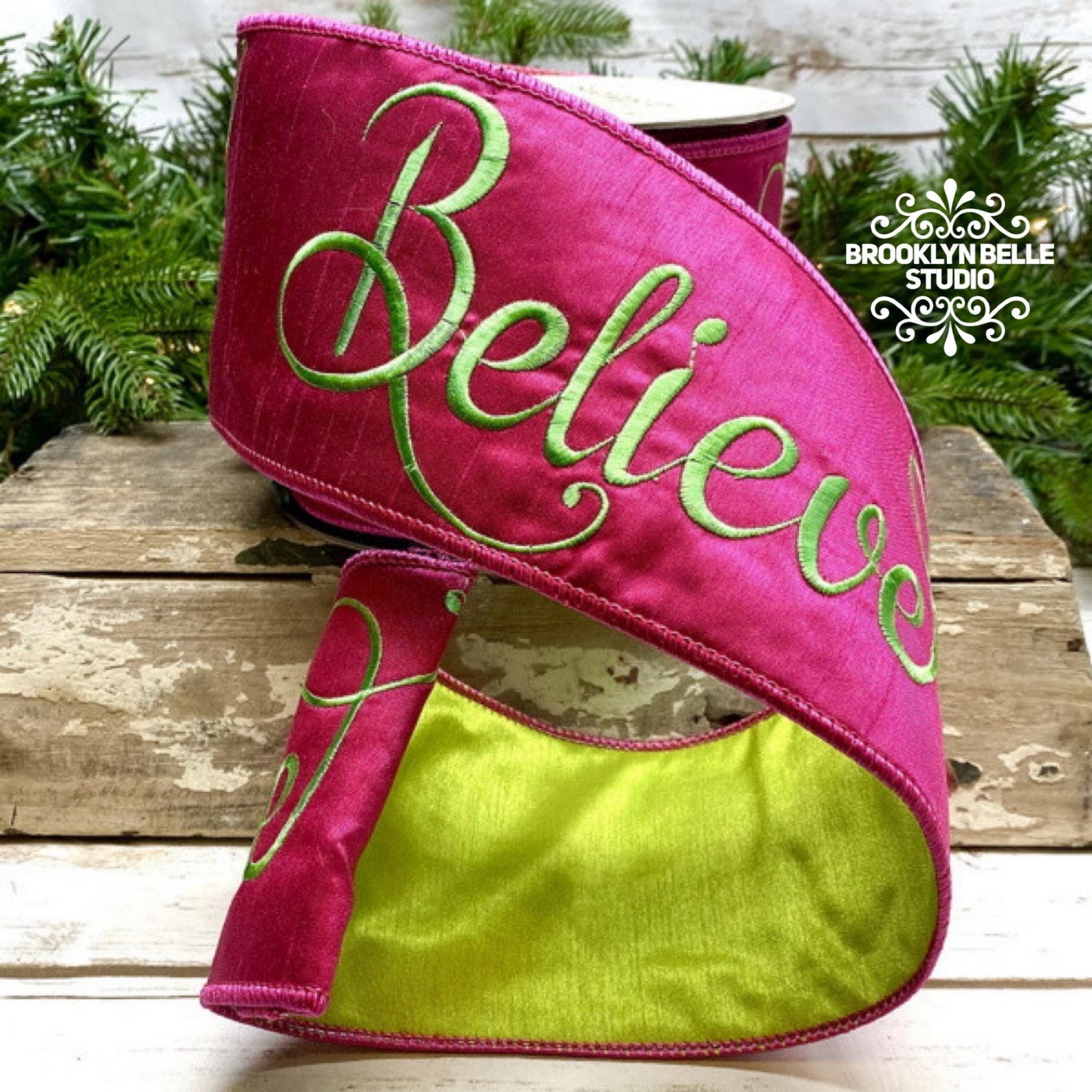 Eclectic Christmas Tree Ideas For a Unexpected, Unique Look