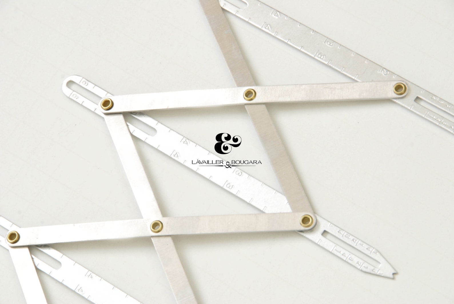 Buttonhole Gauge Collapsible Button Spacer | High Quality Tailoring ...