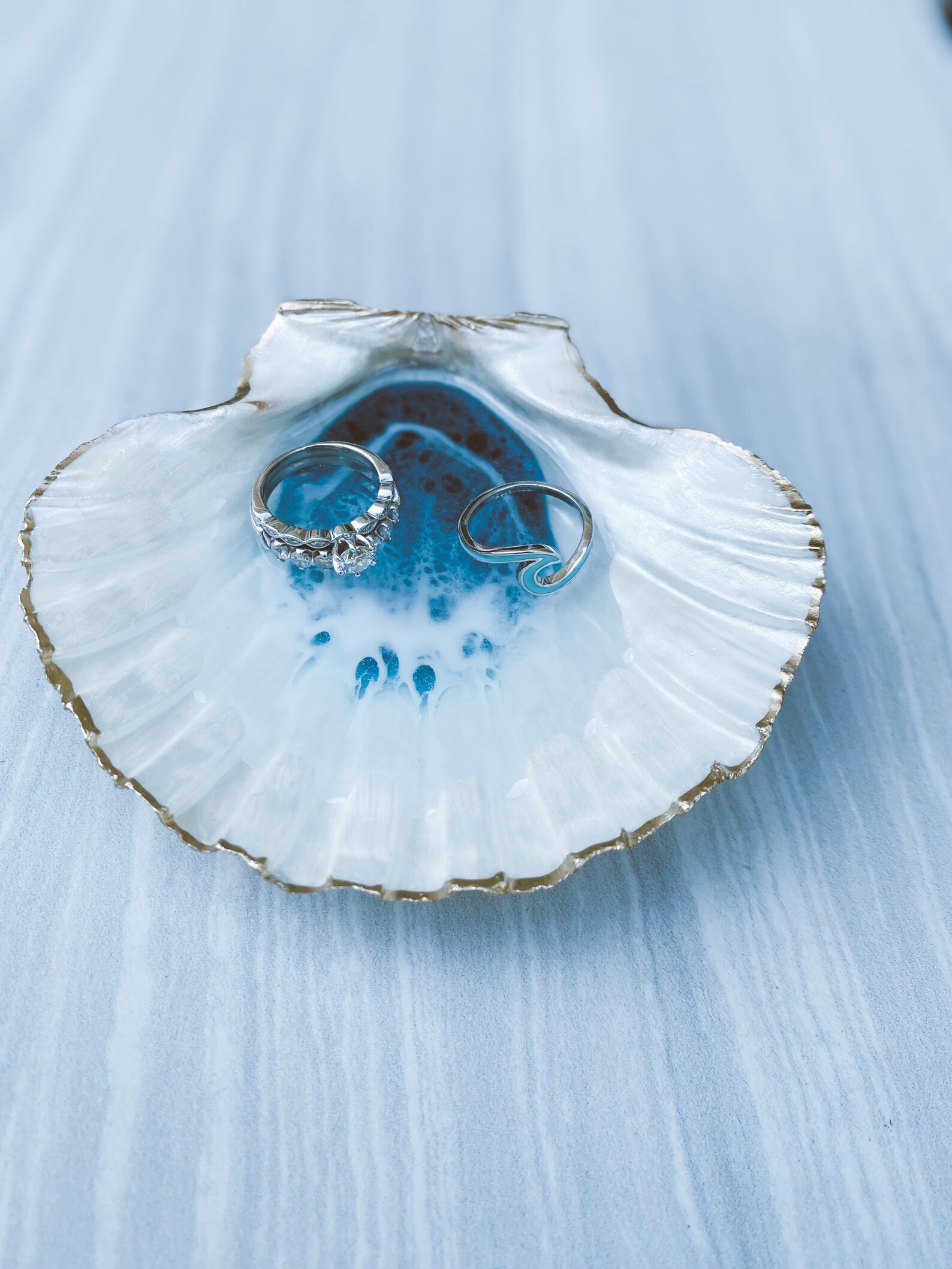 Large Scallop Shell Ring Dish Coastal Decor Epoxy Resin - Etsy