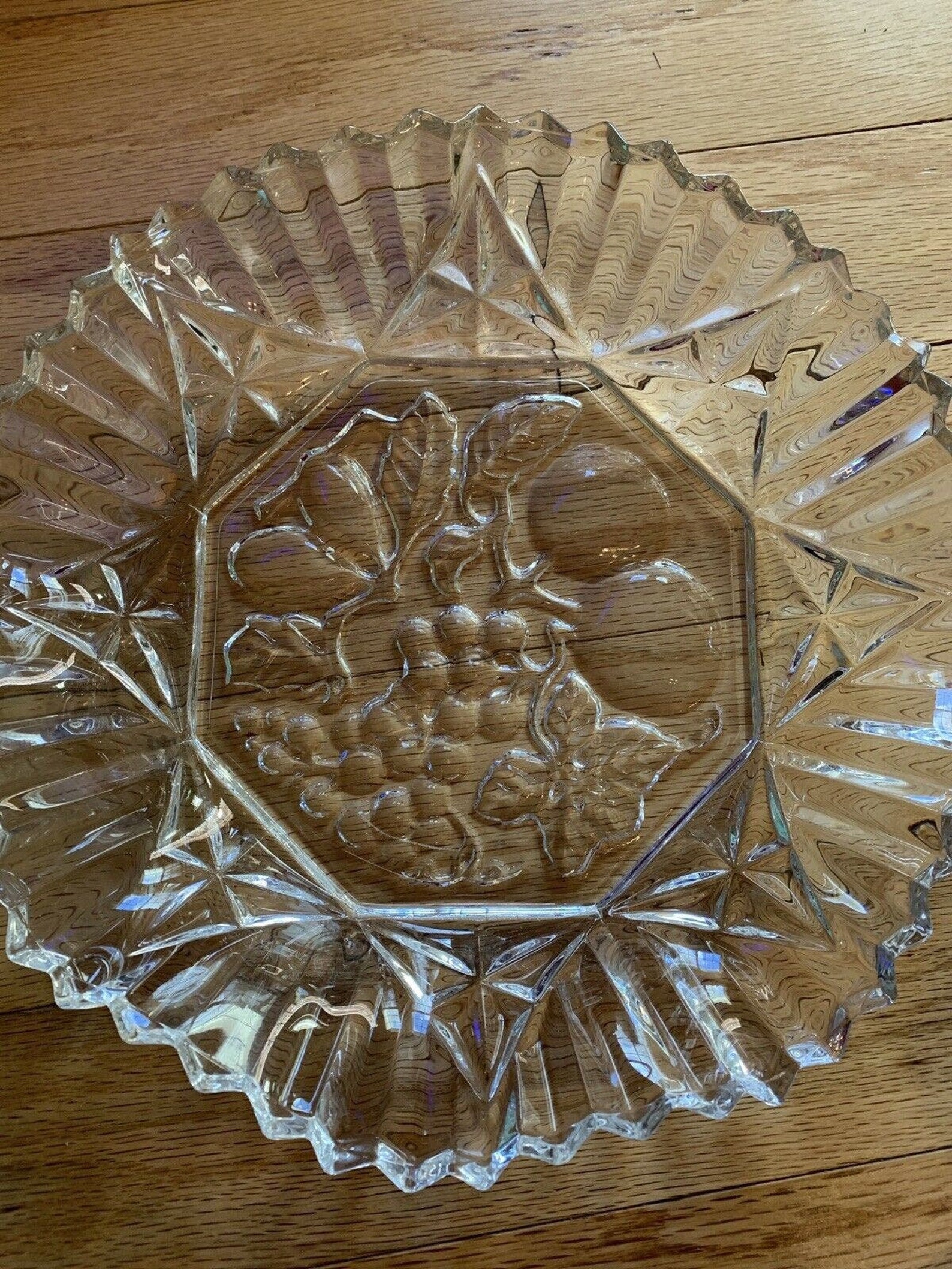 FEDERAL GLASS Fruit Base PIONEER Pattern Wavy Ruffled Sawtooth Edge ...