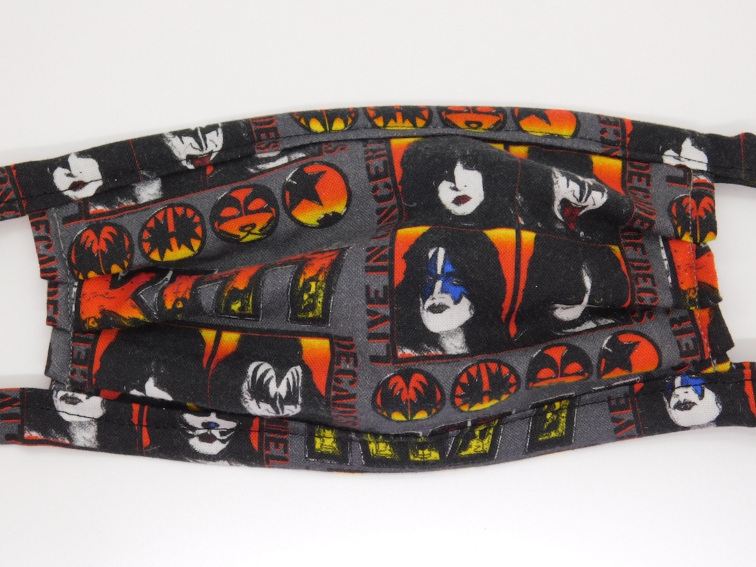 Kiss Mask - Etsy