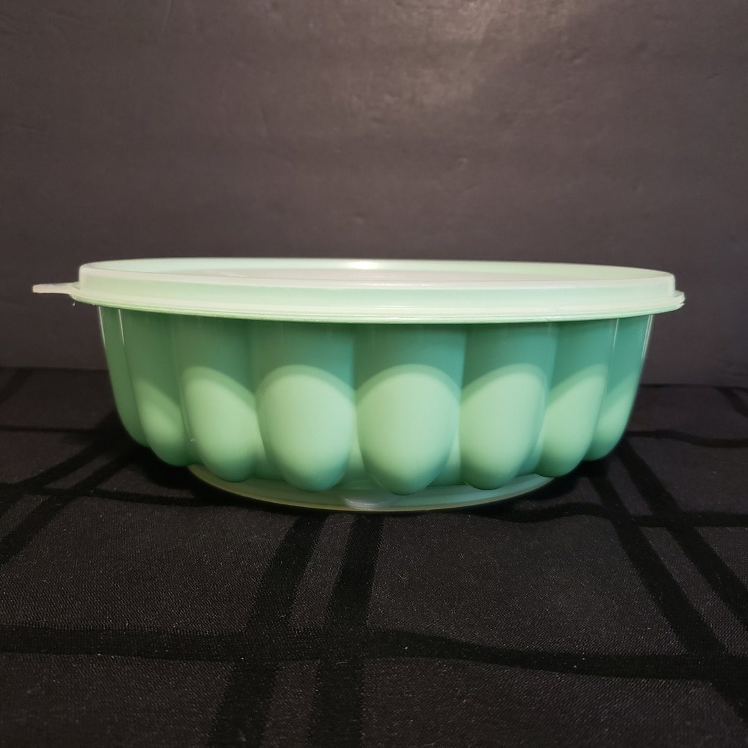 Vintage Tupperware Mold, Mint Green 1970's Jello Mold, Vintage Kitchen ...