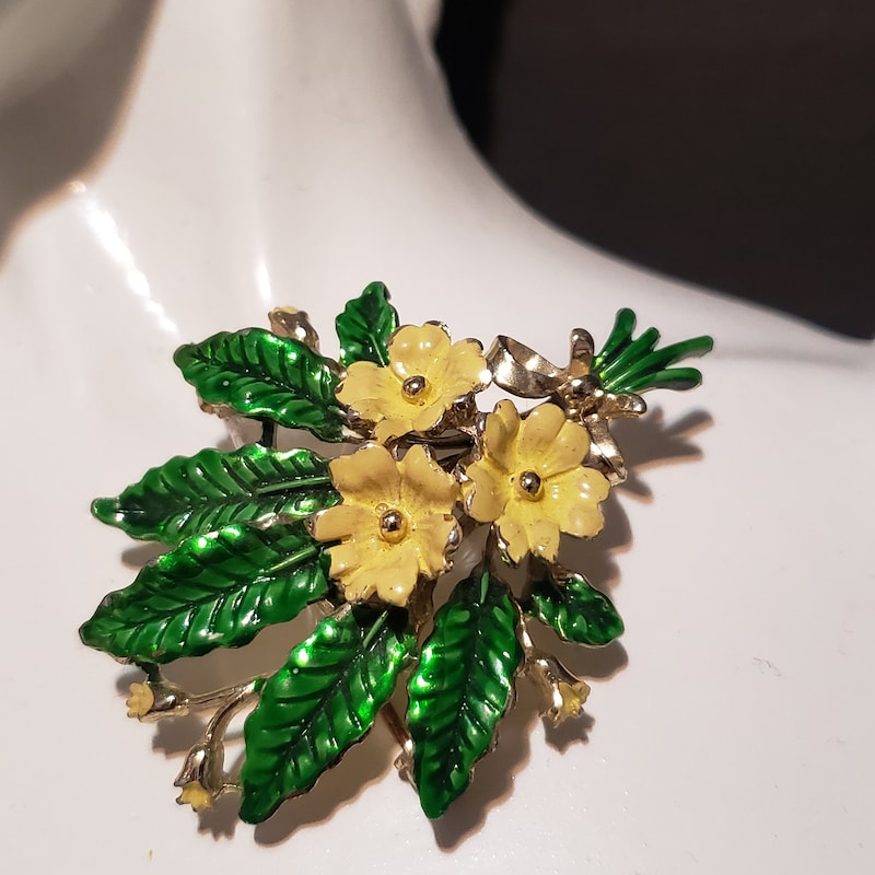 Brooch Signed "exquisite" - Etsy