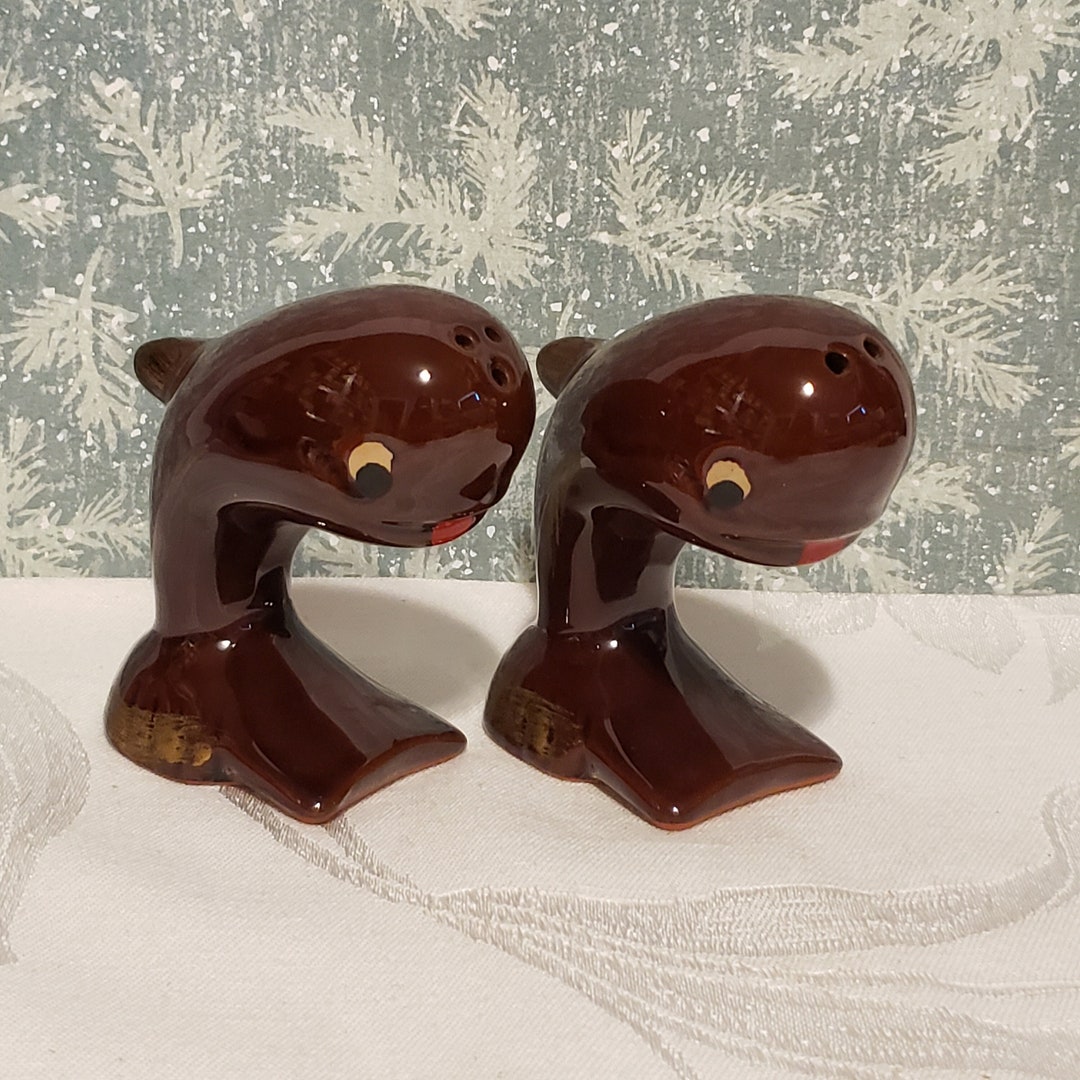 Vintage Brown Redware Whale Salt & Pepper Shakers, Hand-painted Pottery ...