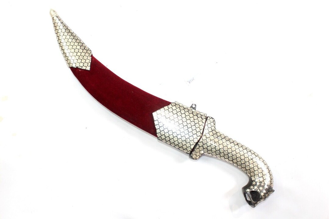 Dagger Knife Damascus Steel Pure Silver Koftgari Work Sheath Tiger ...