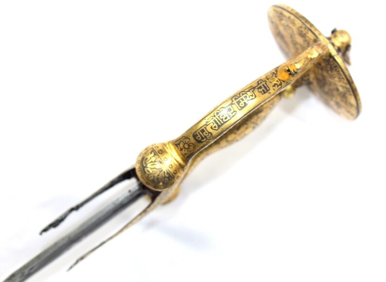 Sword Damascus Steel Blade Engraved Ten Sikh Gurus Gold Koftgari Handle ...