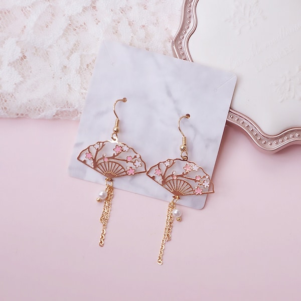 Fan Earrings - Etsy