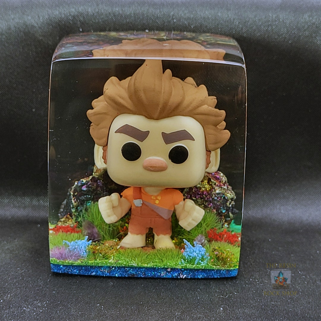 Wreck-it Ralph Pocket Pop in Resin Cube Display Case, Disney Animation ...
