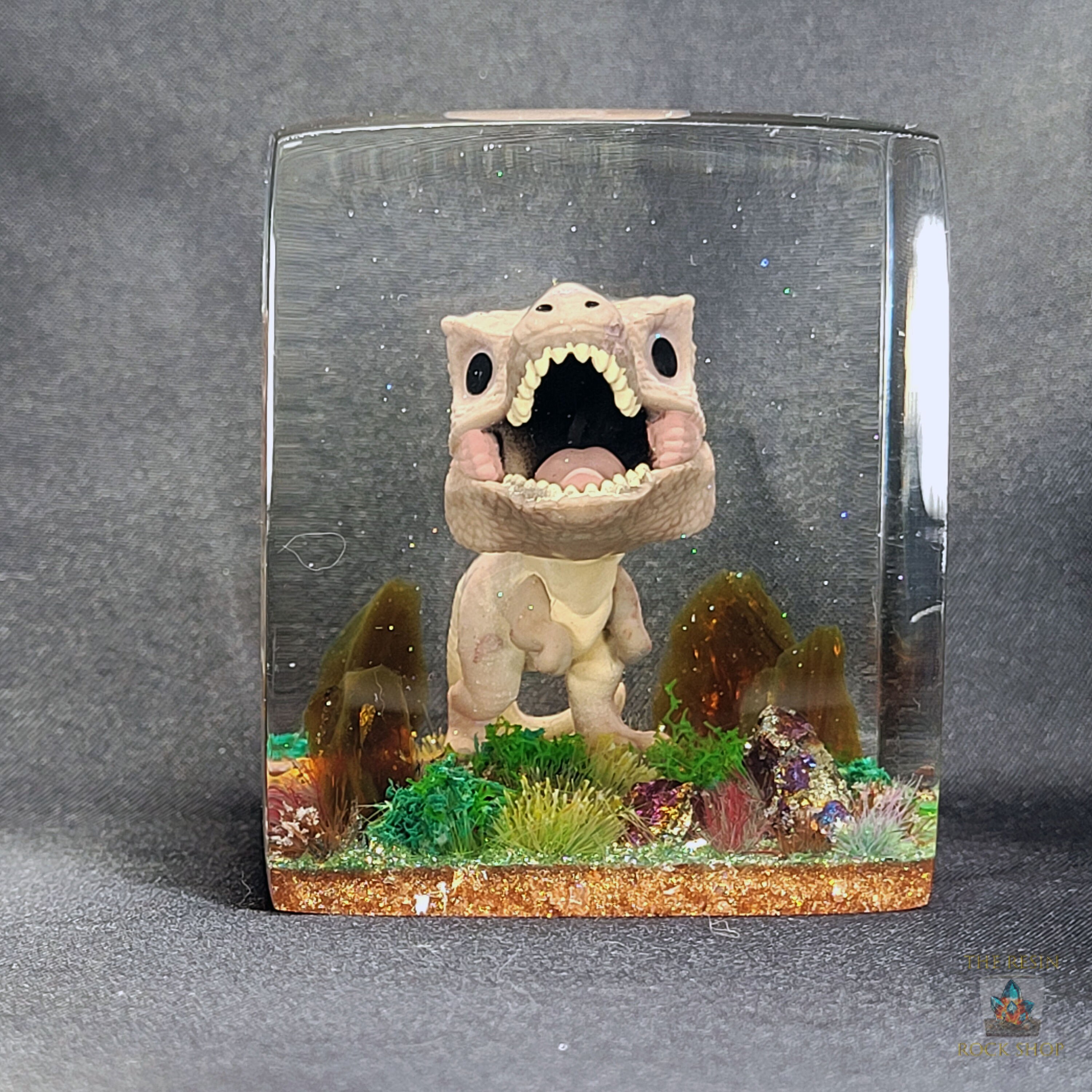 Tyrannosaurus Rex Custom Funko Diorama Resin Cube Hand - Etsy