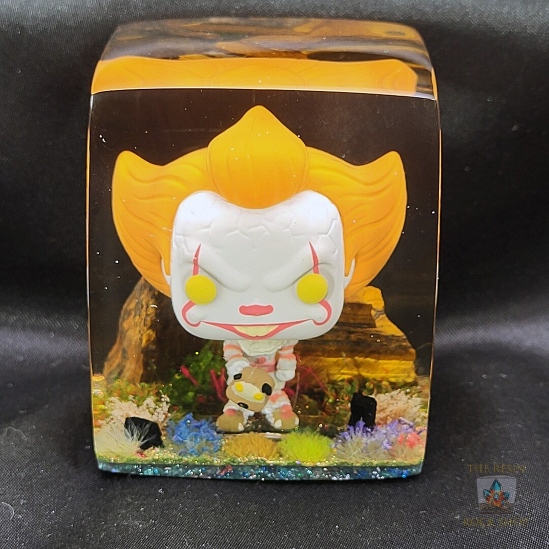Pennywise (IT Stephen King) Funko Pocket Pop in Resin Cube, Classic ...