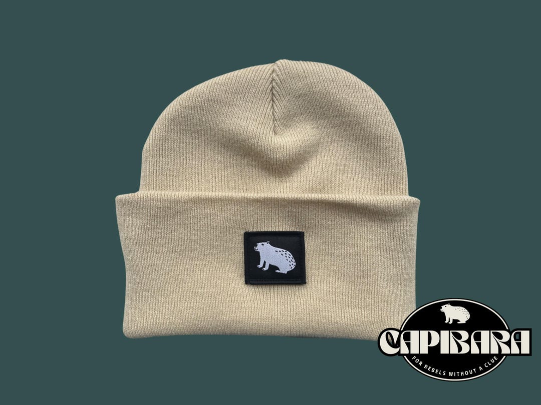 Gorro de capibara en color arena - Etsy México