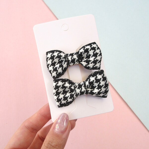 Houndstooth Hair Bow - Etsy