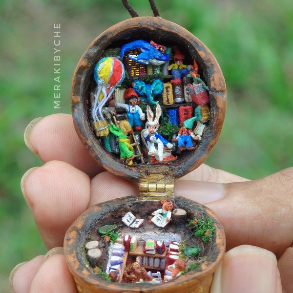 Walnut Shell Diorama - Etsy
