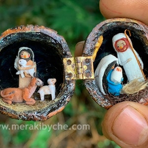 Miniature Nativity Scene in a Nutshell, Walnut Art, Tiny Nativity. Christmas Gifts - Etsy