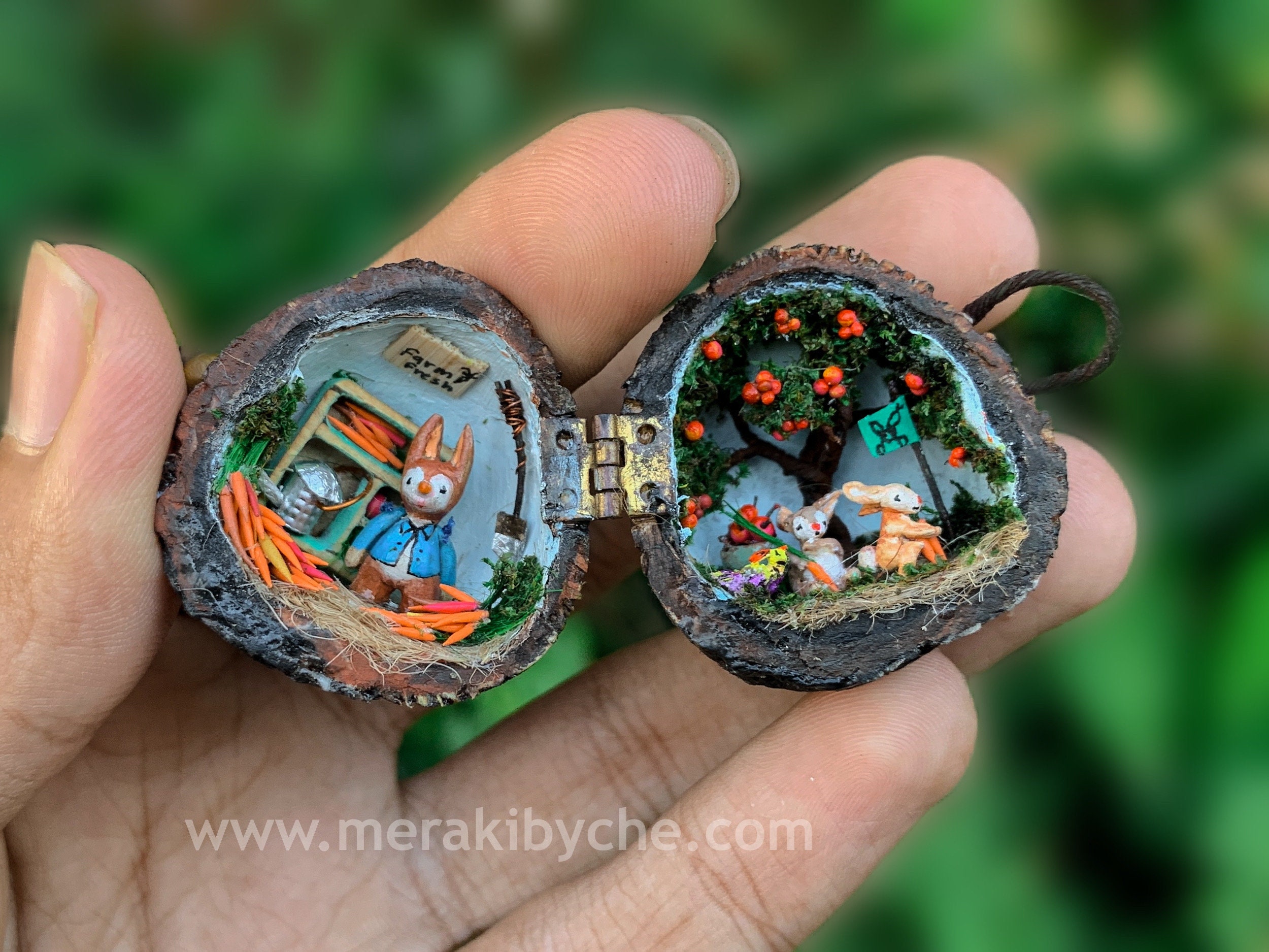 Miniature Scene Inside a Nutshell, Nutshell Fairy House, Miniature ...