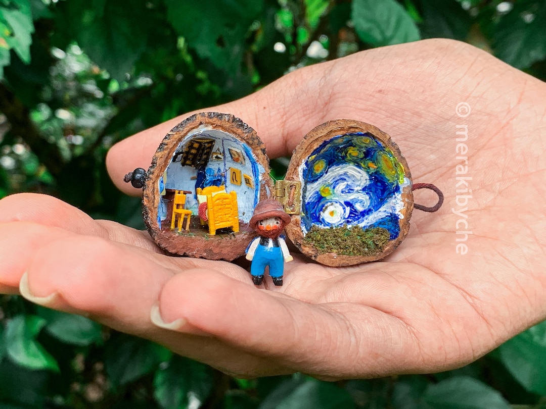 Miniature Van Gogh Diorama in a Nutshell, Starry Night & Bedroom in ...