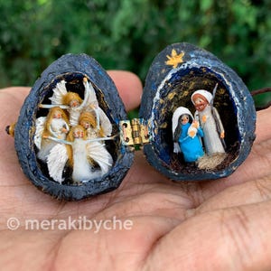 Miniature Nativity Scene in a Nutshell, Walnut Art, Tiny Nativity ...