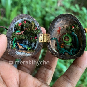 Miniature Dinosaurs Diorama in a Nutshell, Jurassic World Diorama, Tiny ...