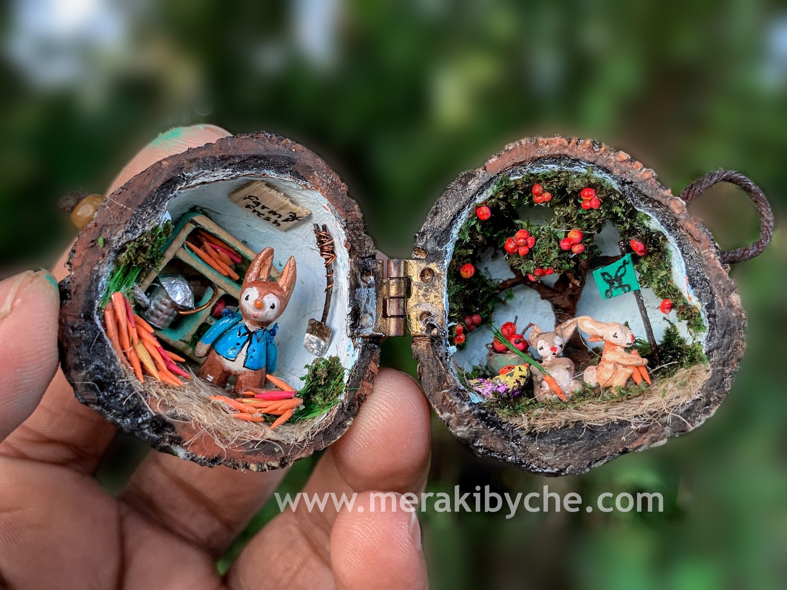 Miniature Scene Inside a Nutshell, Nutshell Fairy House, Miniature ...